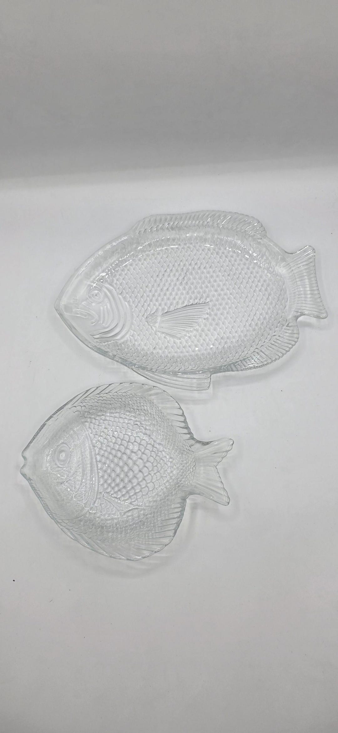 Vintage Arcoroc France Poisson Fish Shaped Glass Platter and 1 Plate ...