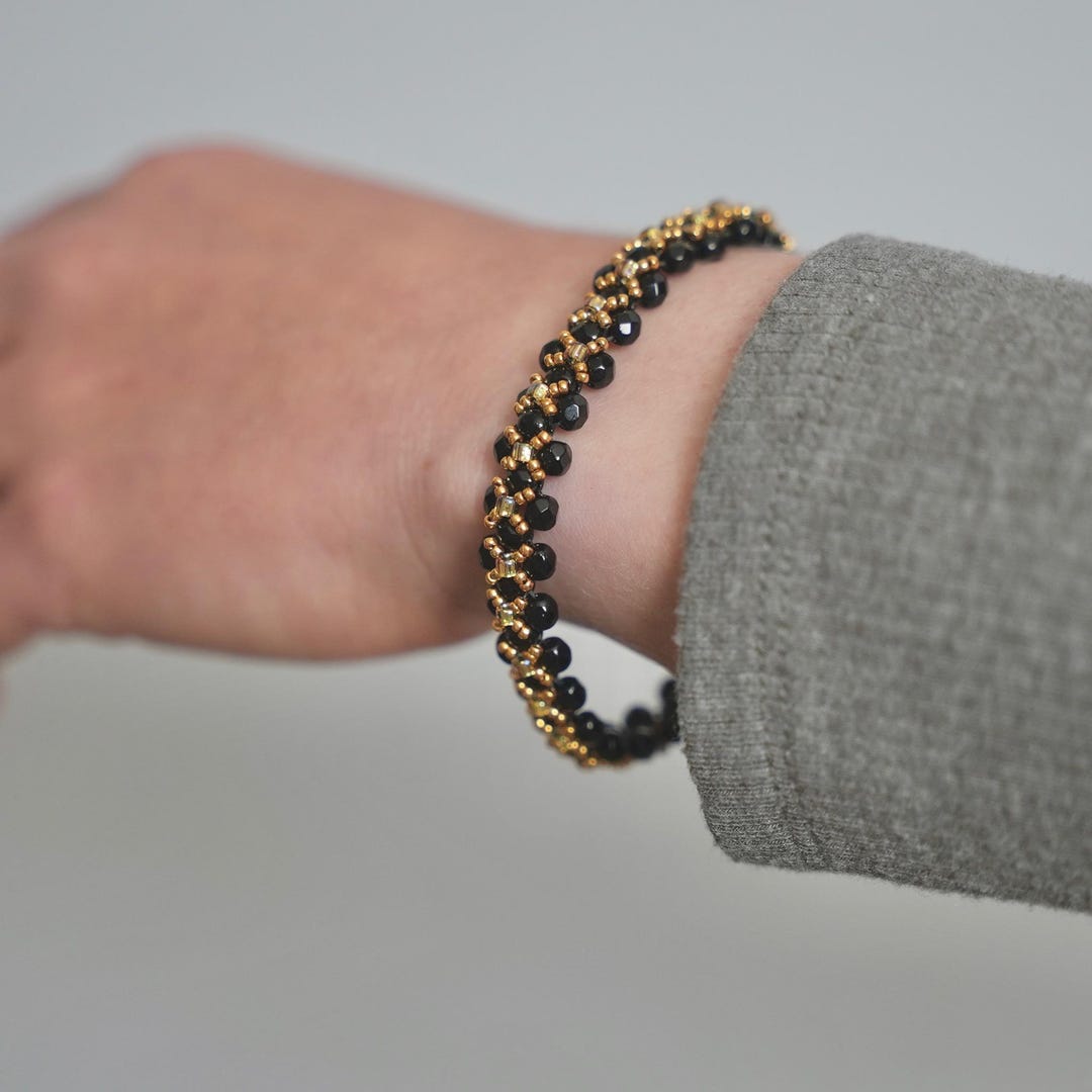 Customizable Black and Gold Beaded Bracelet – Elegant Handwoven Jewelry ...