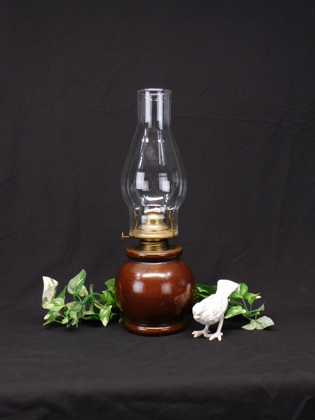 Vintage Oil Lamp Wood Globe Base Metal Fuel Canister Glass Chimney 15 ...
