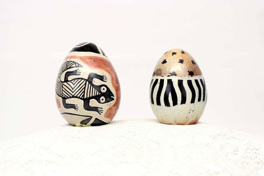 Soapstone Kenya Egg - African Print Design and Carved Lizard ...