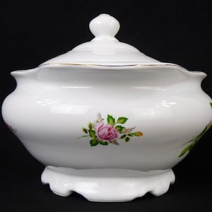 Soup Tureen, Leart Brazil, 4 Quart Capacity, Cabbage Rose, Pink and ...