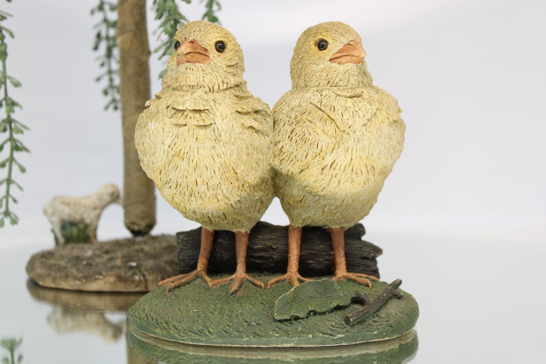 Baby Chicks Resin Statue Peter Apsit 98 Lifelike Baby Chicken Figurine Adorable Spring Decor - Etsy