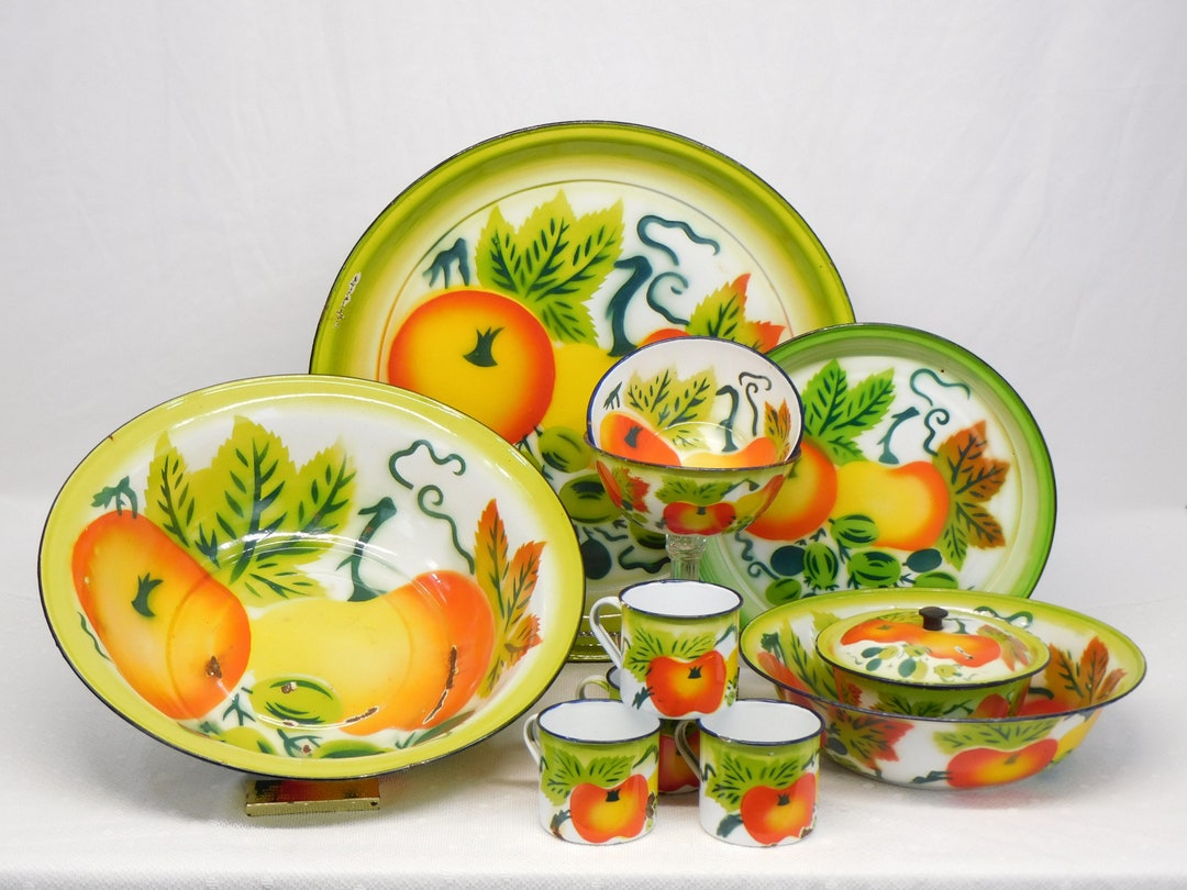 Vintage 1950's Enamelware Fruit Pattern YOUR CHOICE Several Pieces to ...