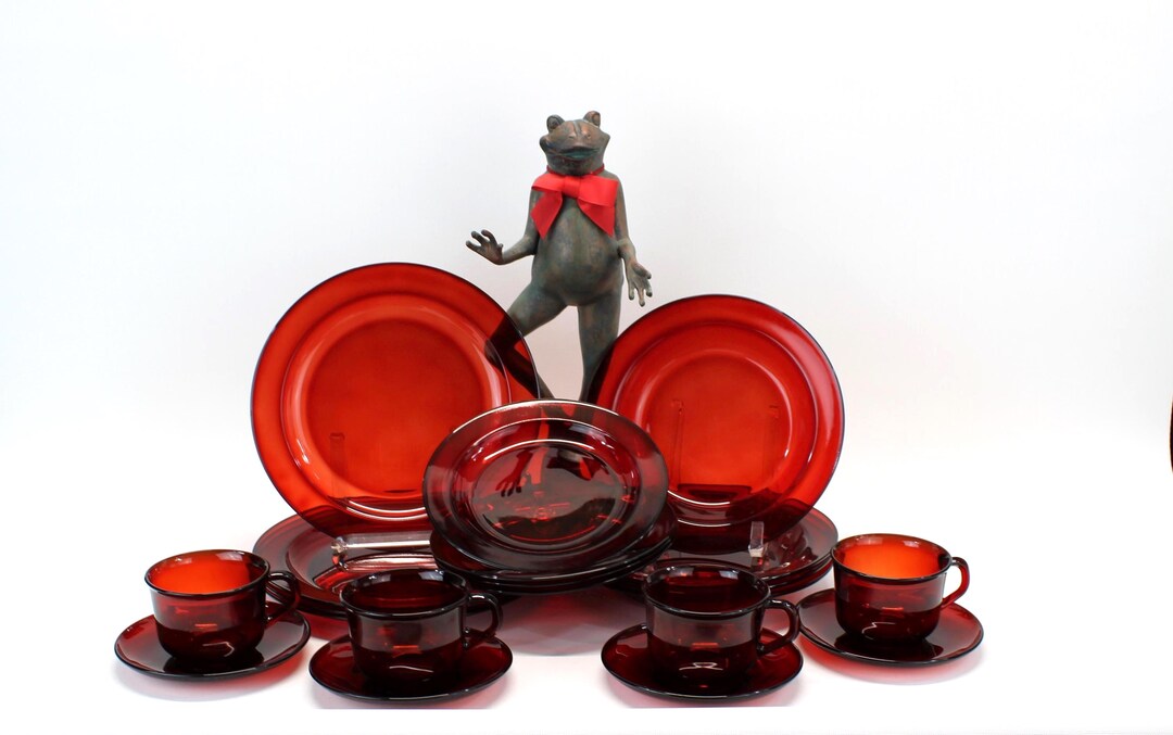 Ruby Red Dinnerware 20 Piece Set - Service for 4, Ruby Red Glass ...