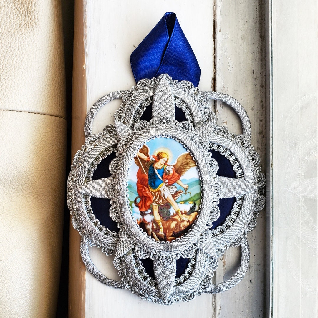 PERUVIAN Saint Michael Escapulario De Marinera Nortena - Etsy
