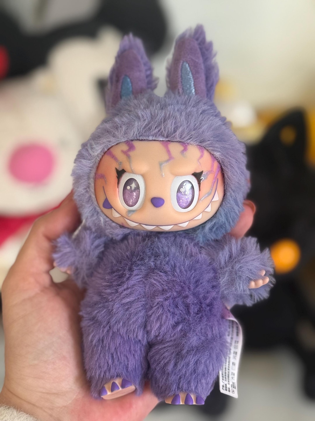 Limited Run Custom Rumi Labubu. Customized Kpop Labubu. - Etsy Canada