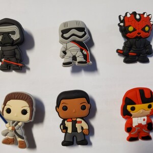 Star Wars Shoe Charm BB8 Rey Kylo Ren Captain Phasma Darth Vader Fish ...
