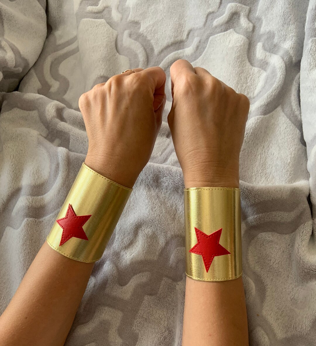 Wonder Gold Cuffs With Stars - Etsy