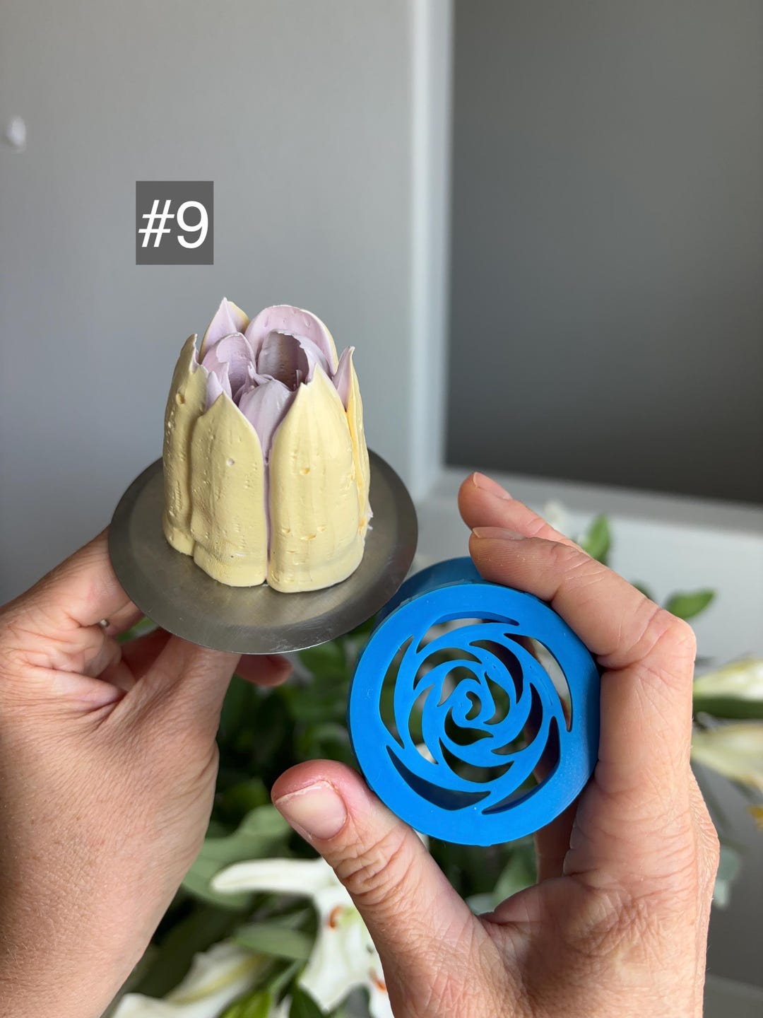Tulip Piping Tip: Marshmallow Flowers, Cake & Cupcake Decor - Etsy