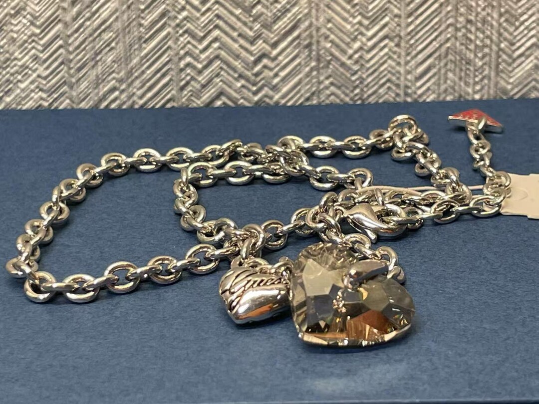 Guess Heart Crystal Pendant Necklace | 法纹玻璃心 - Etsy UK