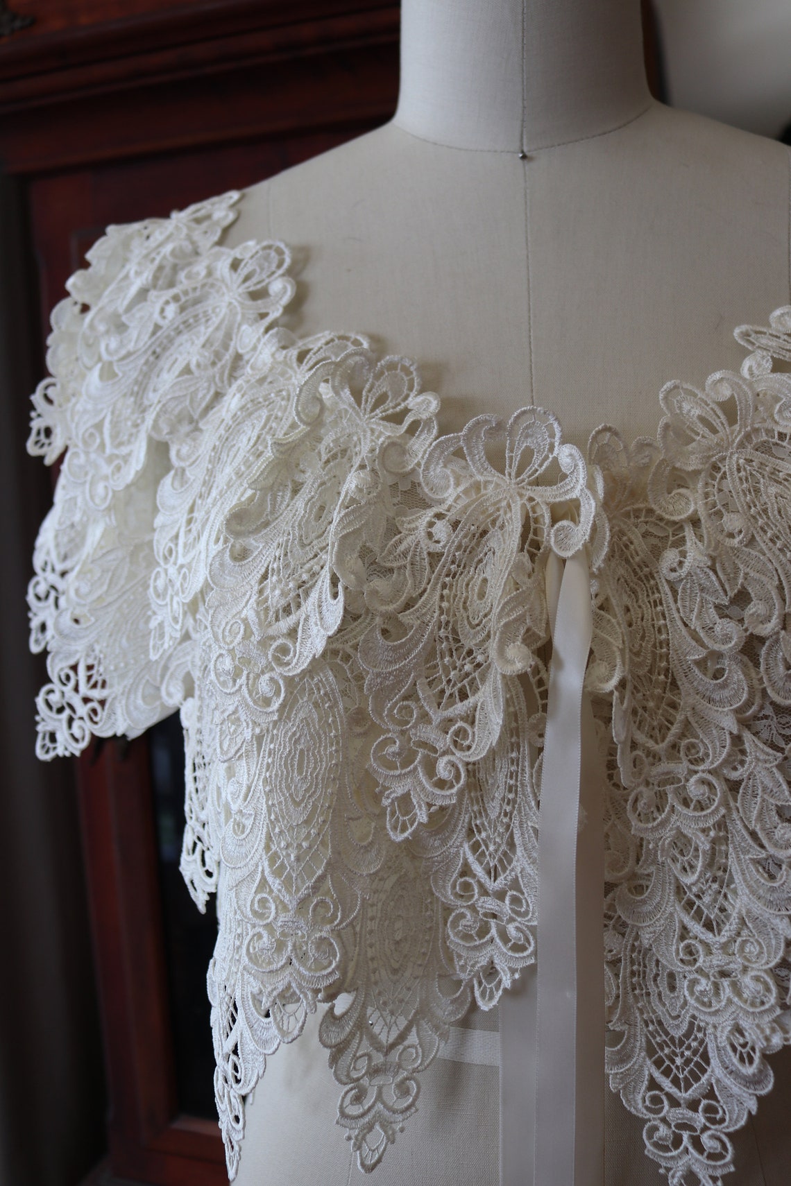 Wedding dress bridal gown lace bolero lace jacket lace cover | Etsy