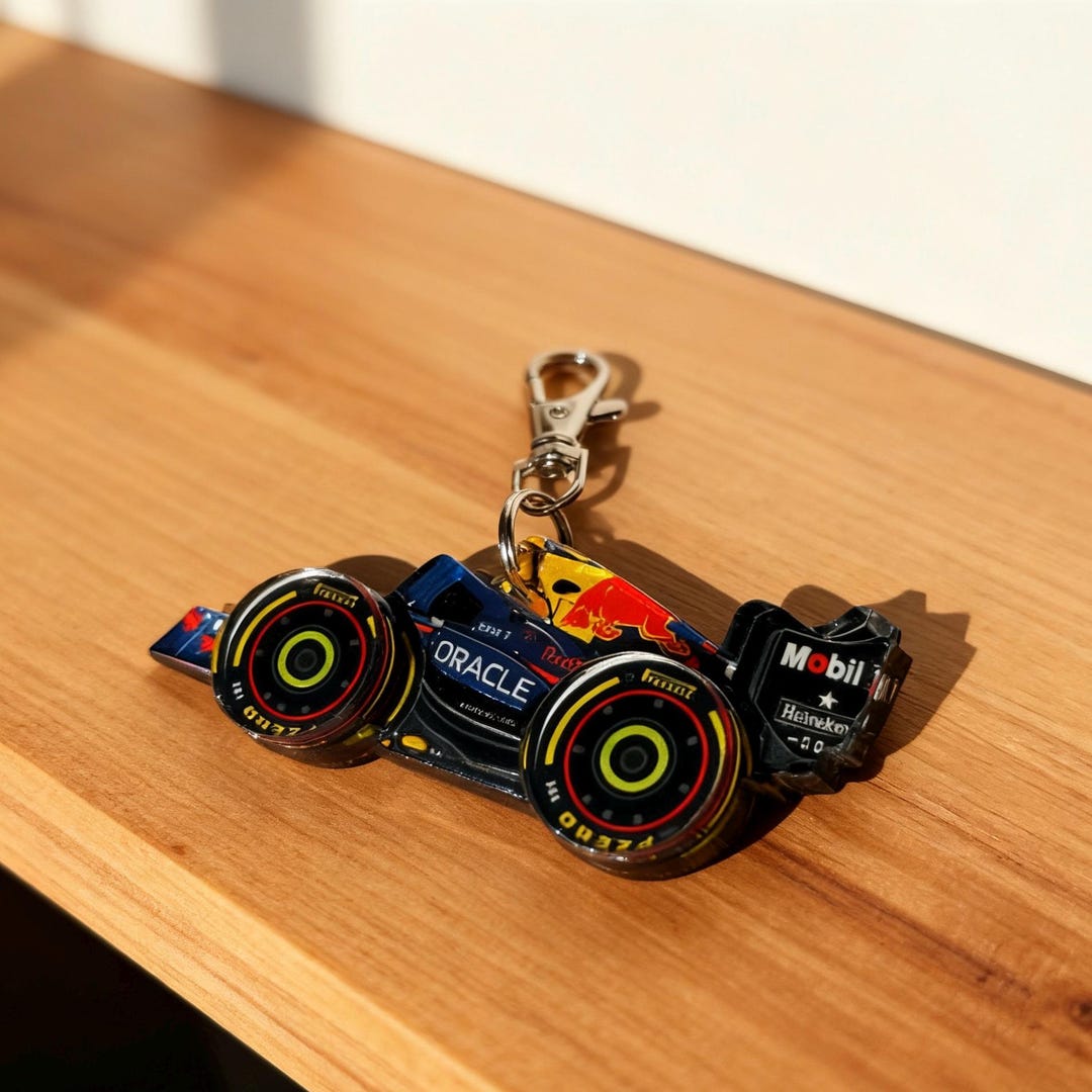 F1 Team Keychain: Red Bull, Ferrari, Mclaren, Mercedes, Aston Martin ...