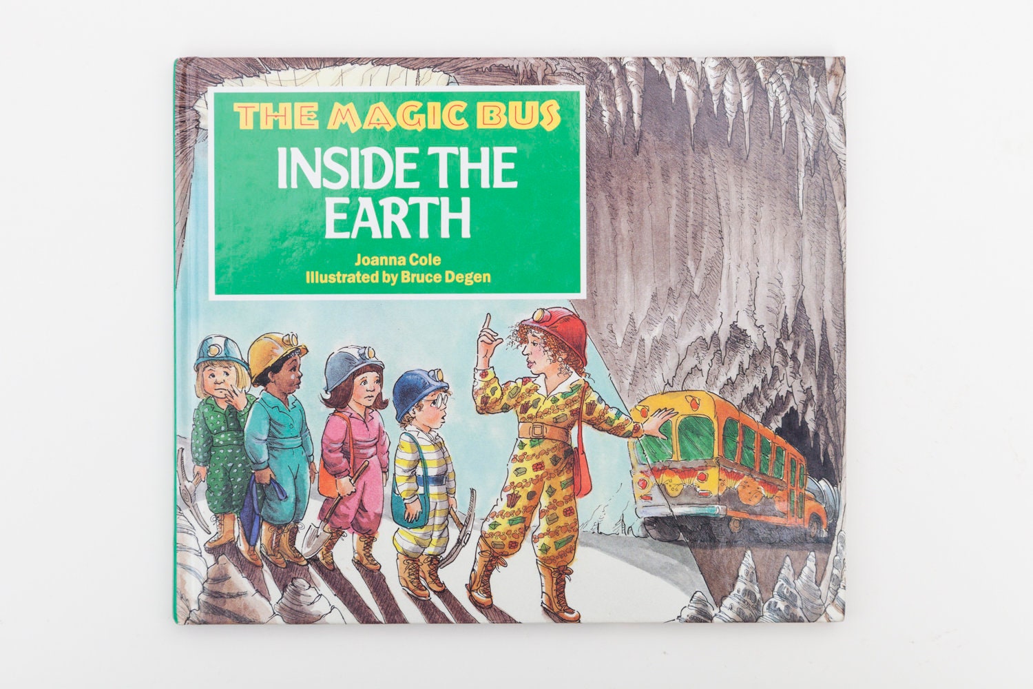 The Magic Bus: Inside the Earth by Joanna Cole, Illustrated by Bruce ...