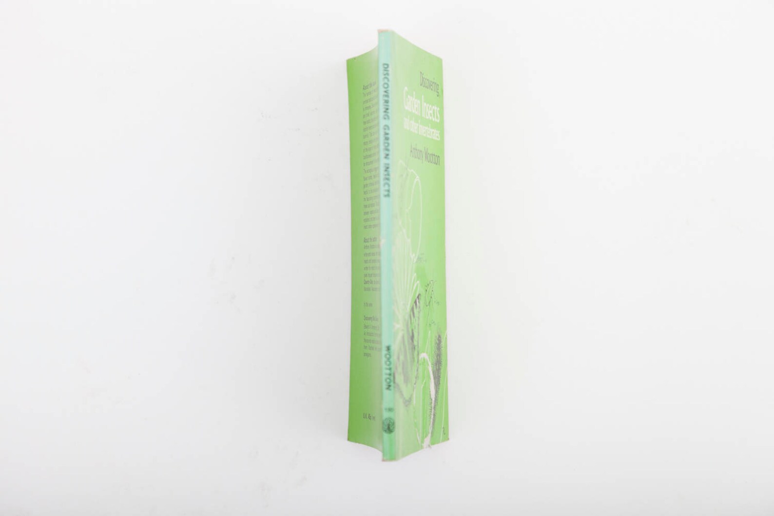 Discovering Garden Insects and Other Invertebrates by Anthony Wootton ...