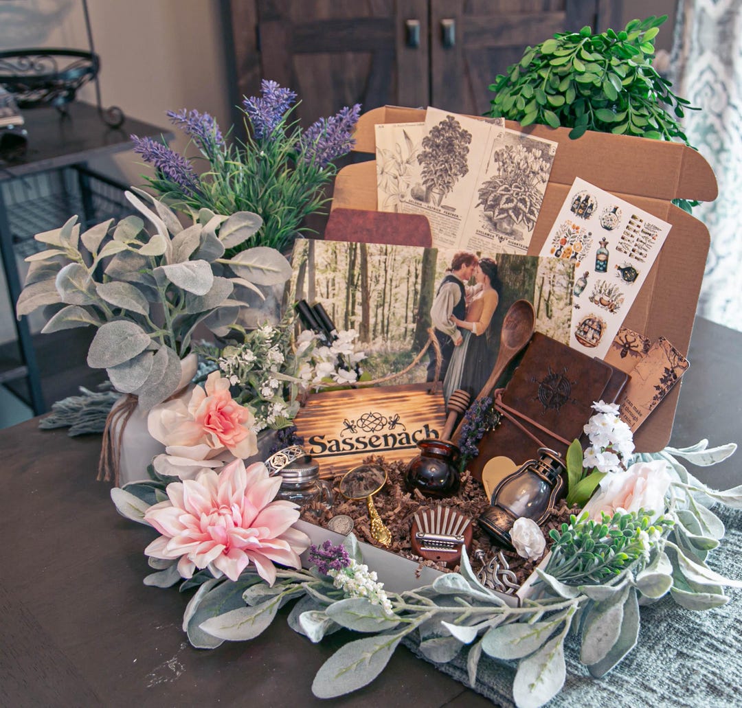 The Sassenach Outlander Box - Etsy