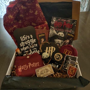 Harry Potter Hogwarts Gift Box - Etsy