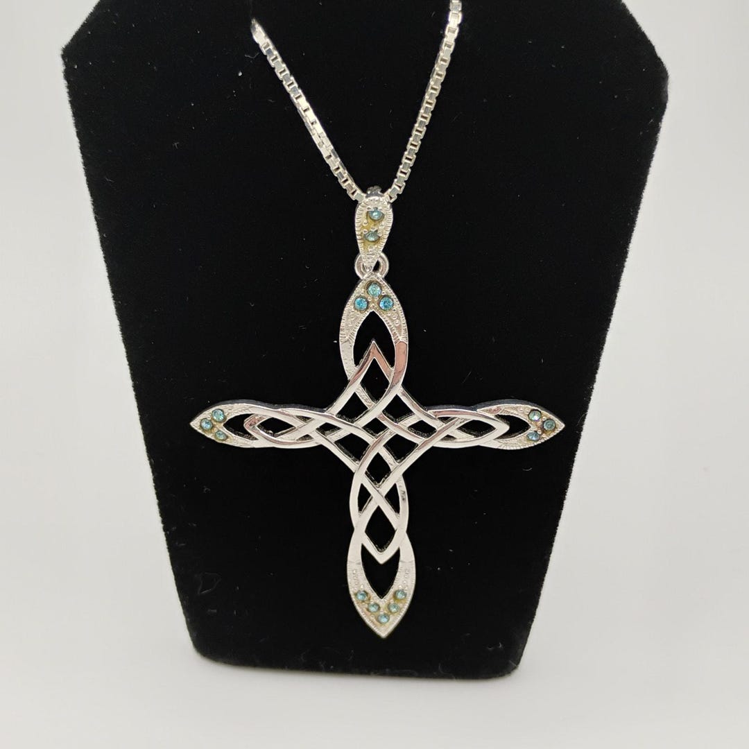 Celtic Infinity Cross on 24-inch Box Chain - Etsy