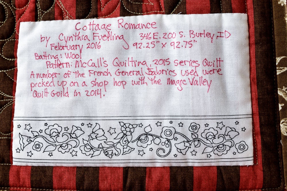 Cottage Romance Queen Size Quilt With Matching Pillowcases - Etsy