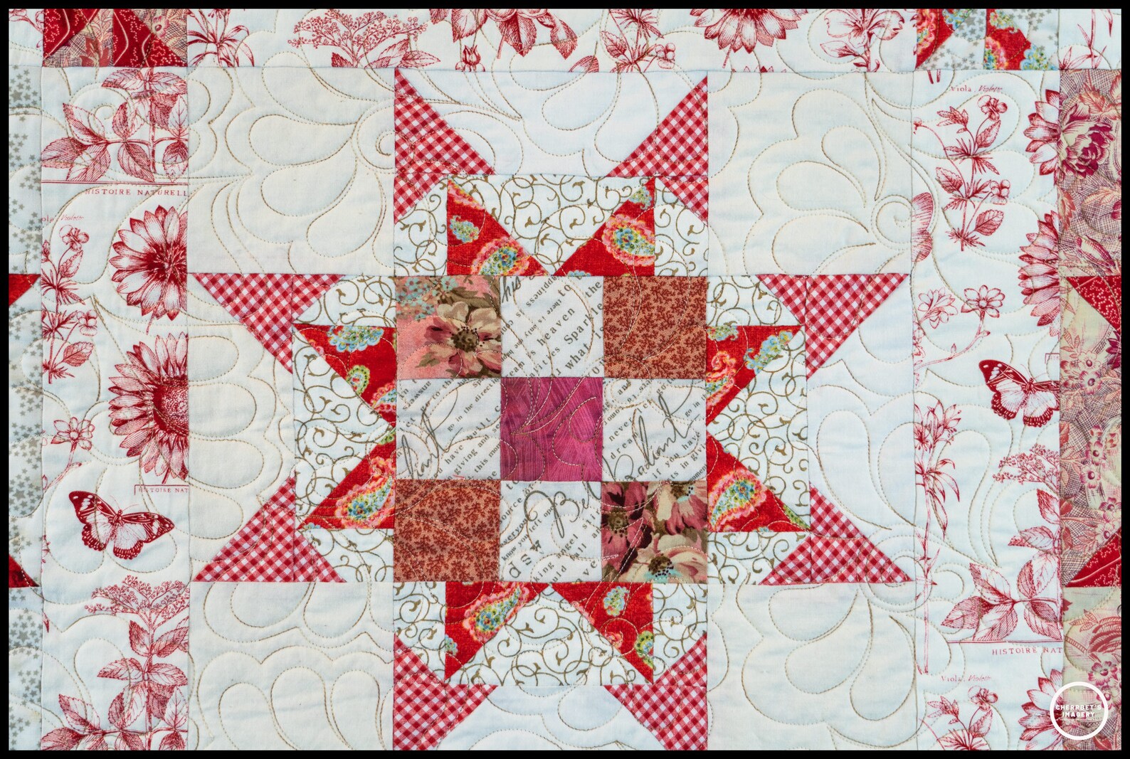 Red Star Garden Queen Size Quilt | Etsy