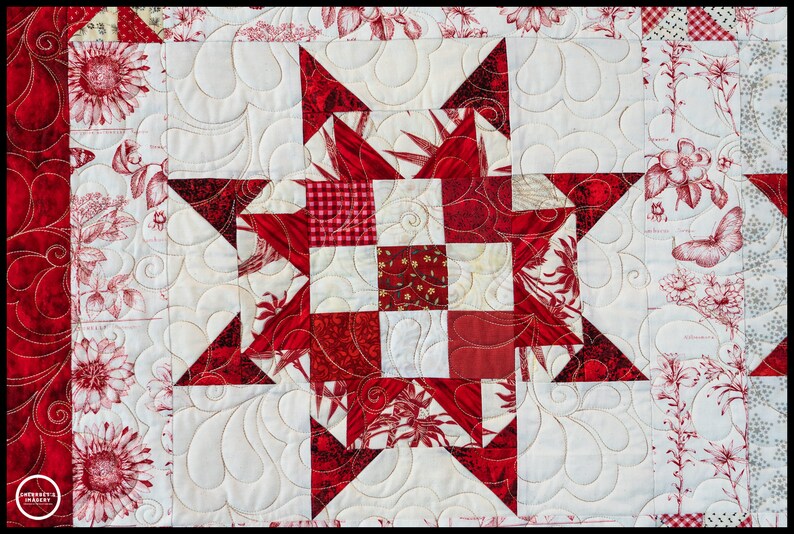 Red Star Garden Queen Size Quilt | Etsy