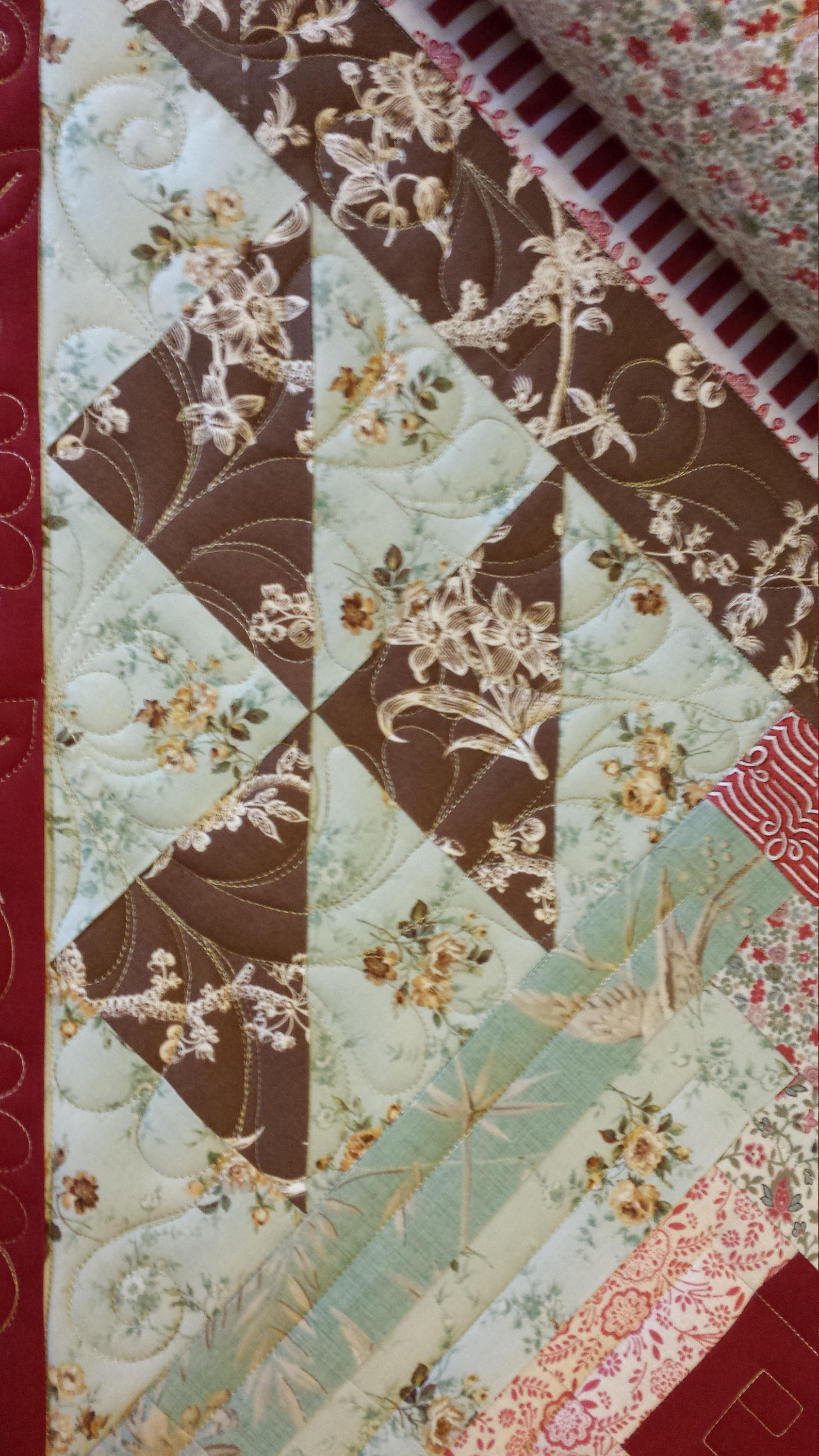 Cottage Romance Queen Size Quilt With Matching Pillowcases - Etsy