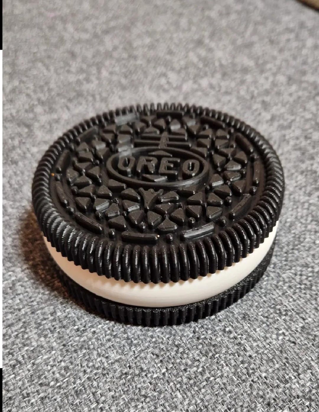 Oreo Cookie Shaped Storage Box - 3D Portable Organizer for Jewelry ...