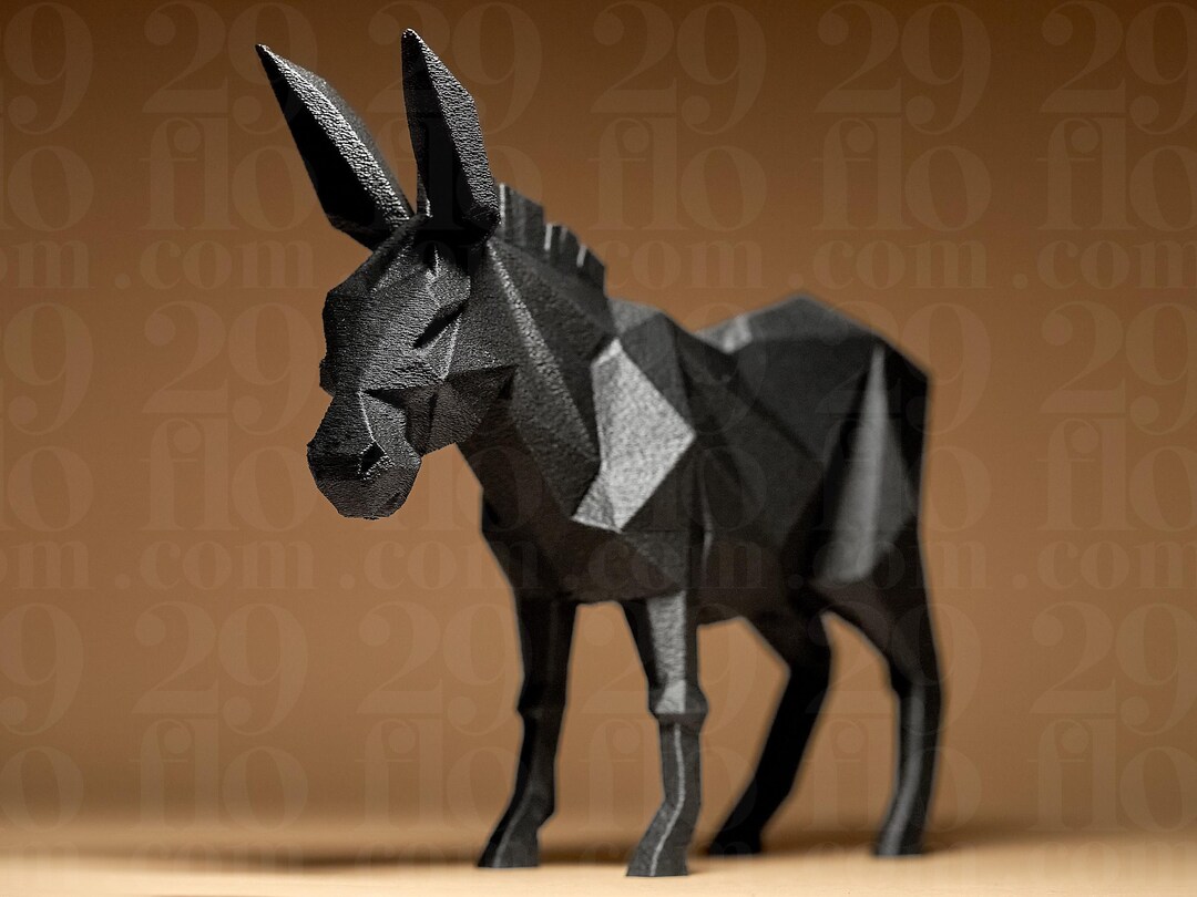 Geometric Donkey Figurine – Modern Decorative Donkey in Low-poly Design ...