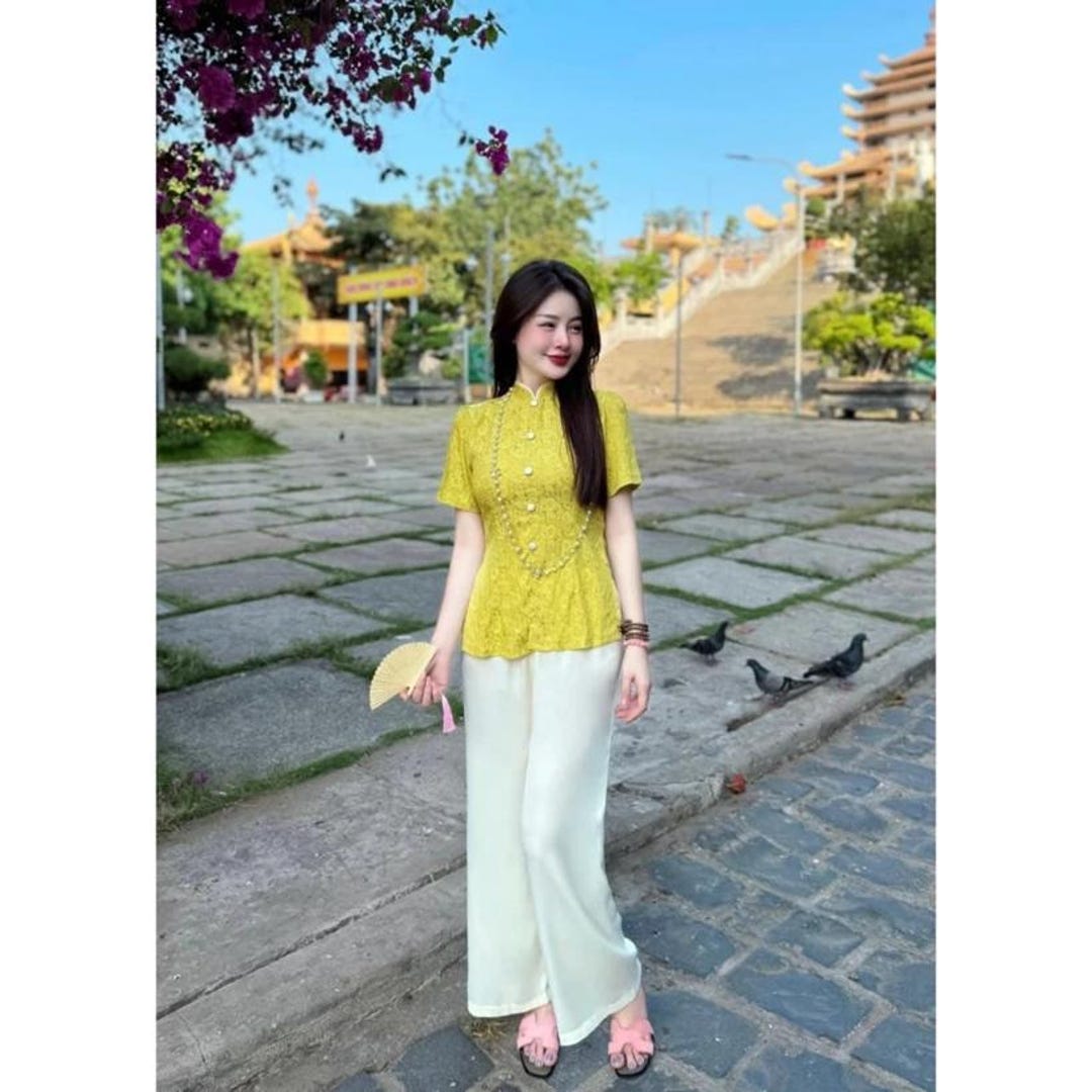 Women’s Temple Outfit – Plain Silk Set With Mandarin Collar, Short ...