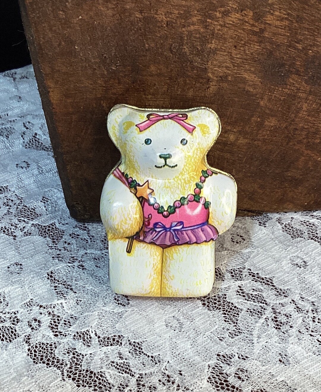 Vintage Hunky Dory Metal Bear Tin, Dancing Bear by Dana Kubick, Tooth ...