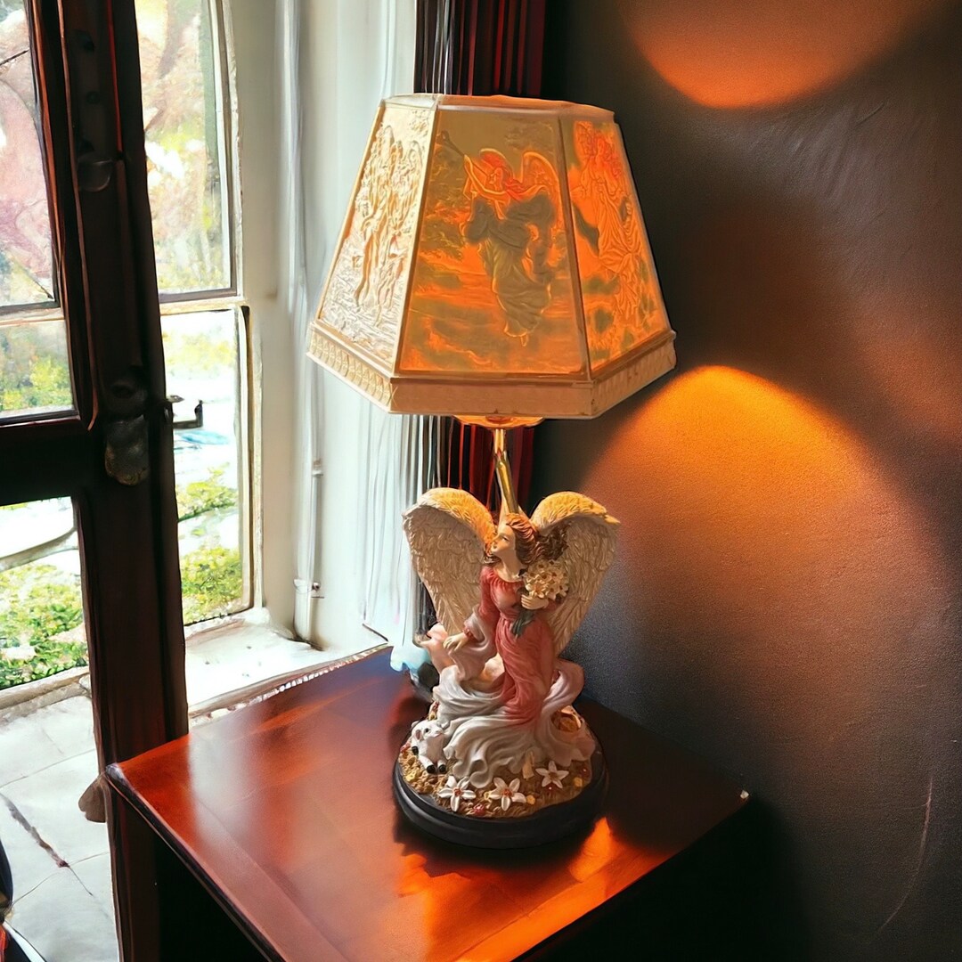 Vintage Angel Lamp With 6 Panel Decorated Lithophane Reversed Painted ...