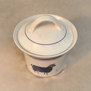 Vintage Charming Farmhouse Stoneware Sheep Crock, Canister, Cookie Jar ...