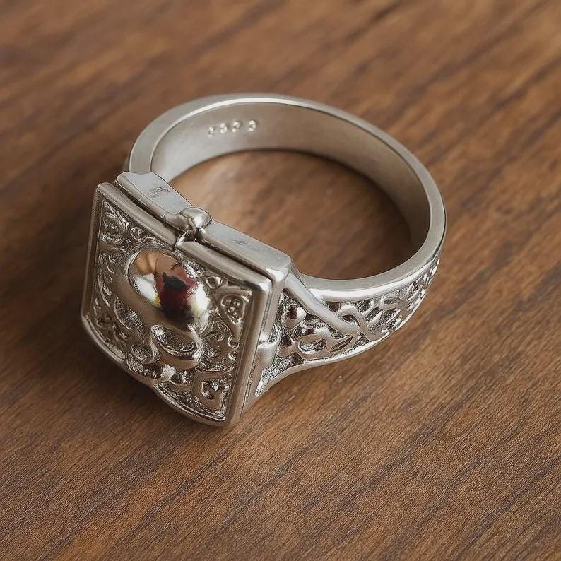 Silver Poison Ring Skull Signet – Gothic Vintage Hidden Compartment ...