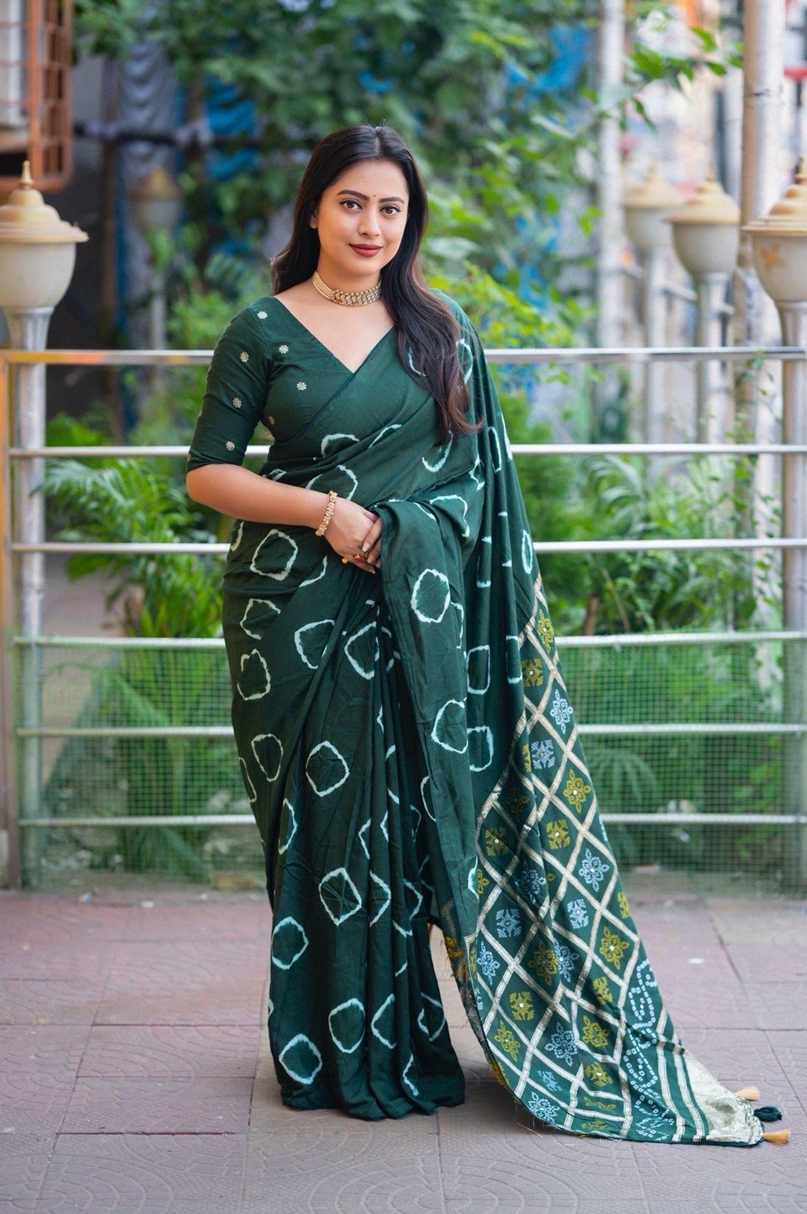 Krishna Loves Sarees Women Indian Wear Ethnic - Etsy