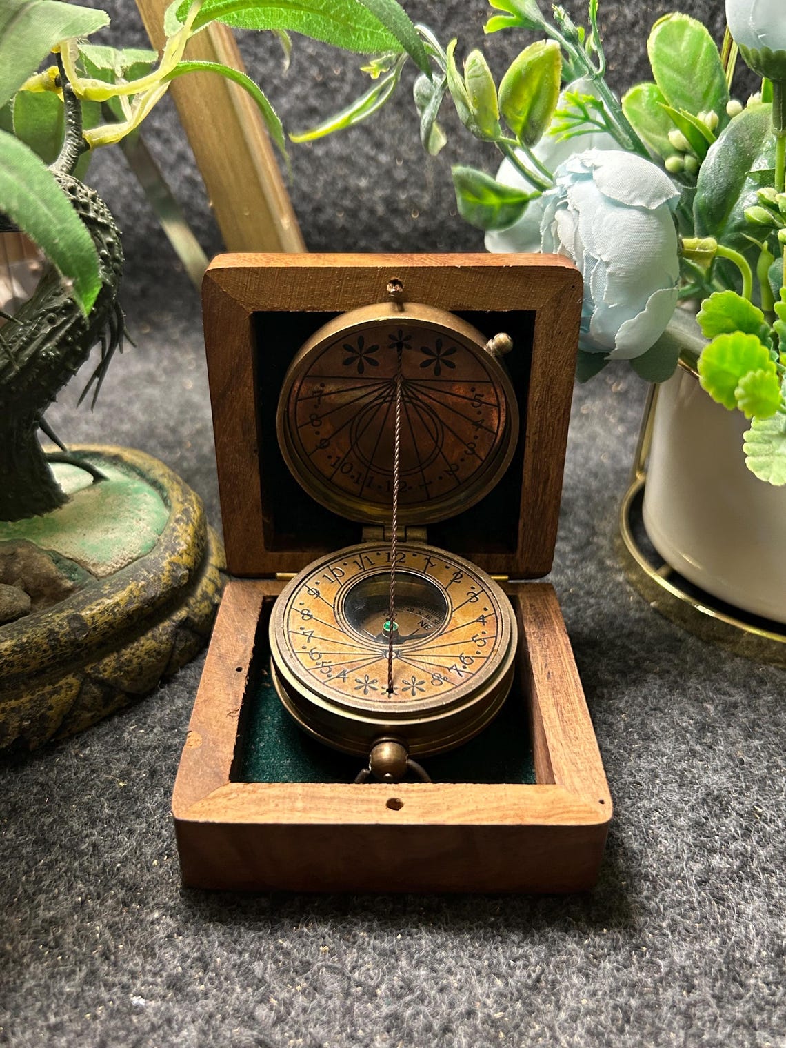 Mary Rose Brass Sundial Compass: Antique Maritime Navigation - Etsy
