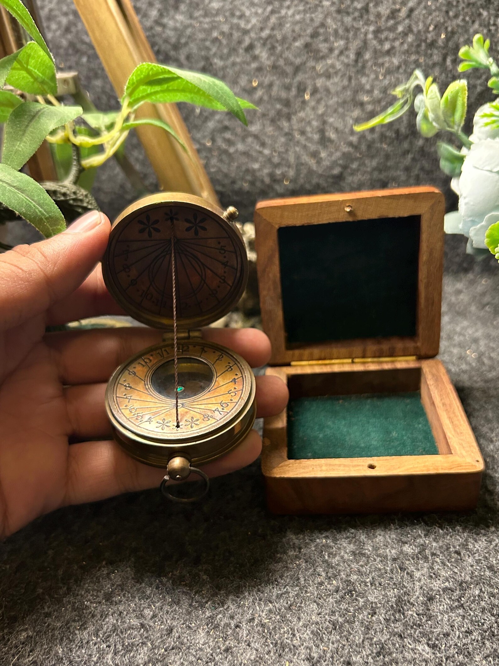 Mary Rose Brass Sundial Compass: Antique Maritime Navigation - Etsy
