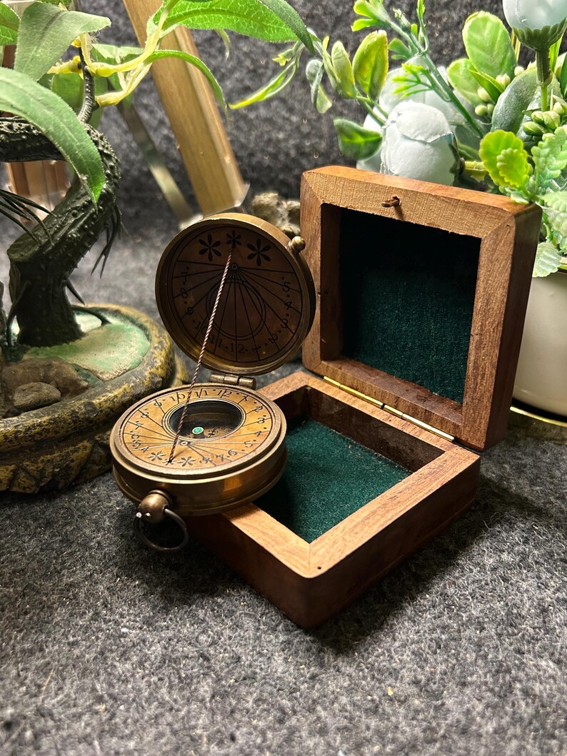 Mary Rose Brass Sundial Compass: Antique Maritime Navigation - Etsy