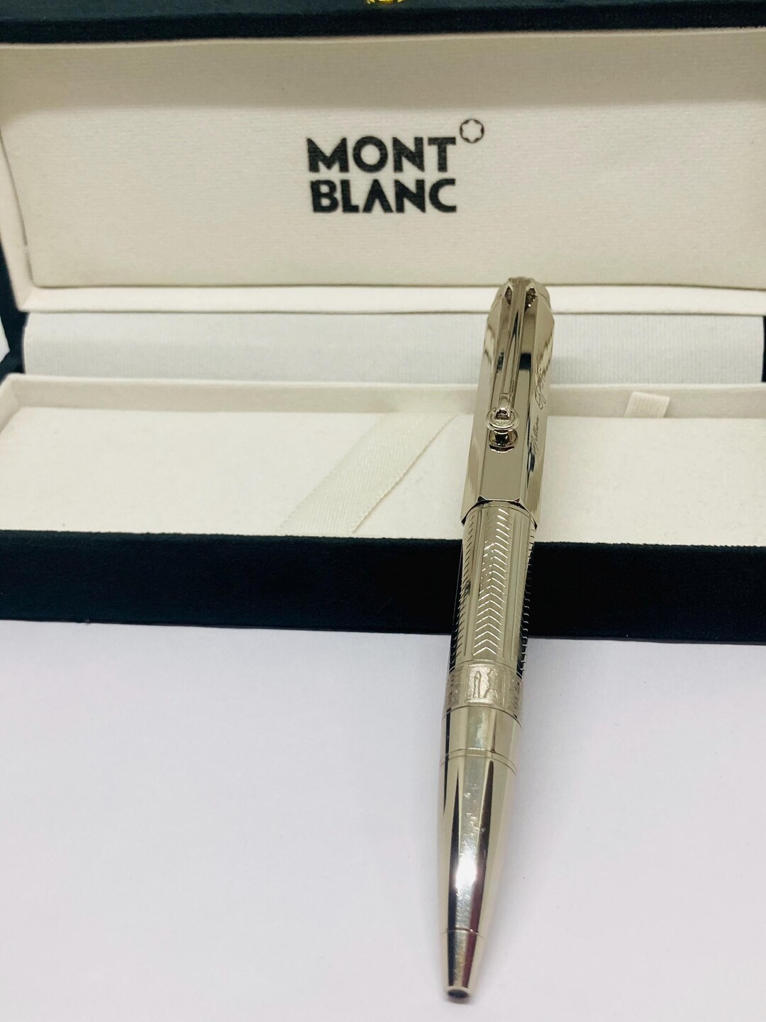 Vintage Montblanc Ballpoint Pen: German-crafted Writing Instrument - Etsy