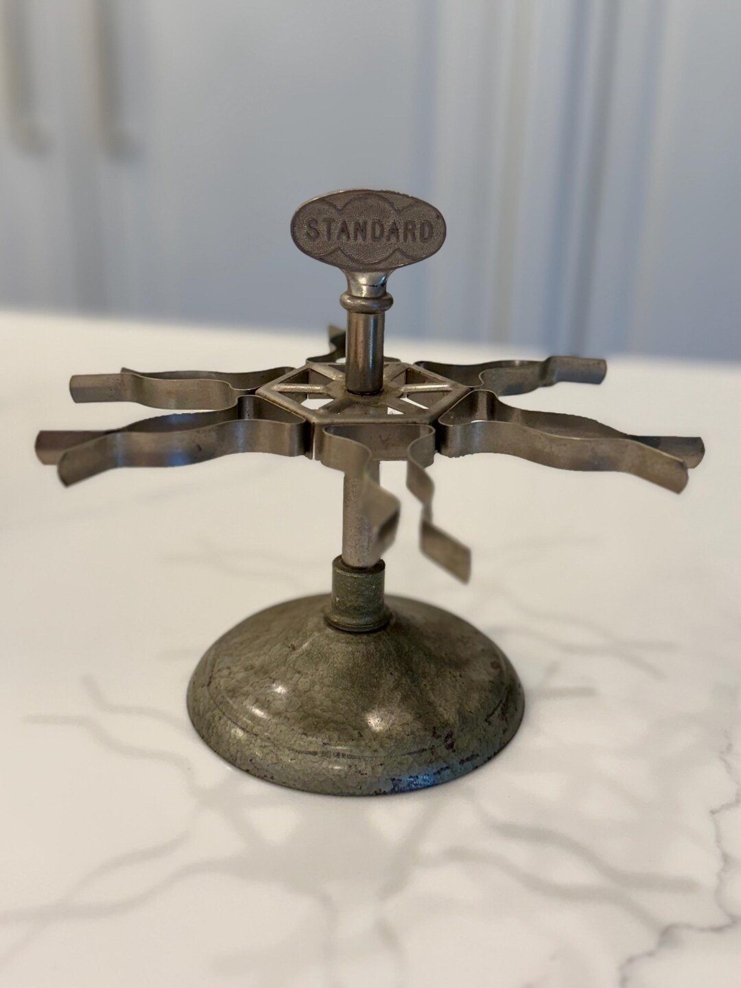 Vintage STANDARD Metal Rubber Stamp Holder Stand, 6 Arms Rotating ...