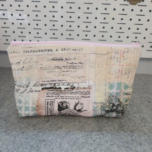 Lacy Quilted Flat Bottom Zipper Pouch S886 - Etsy