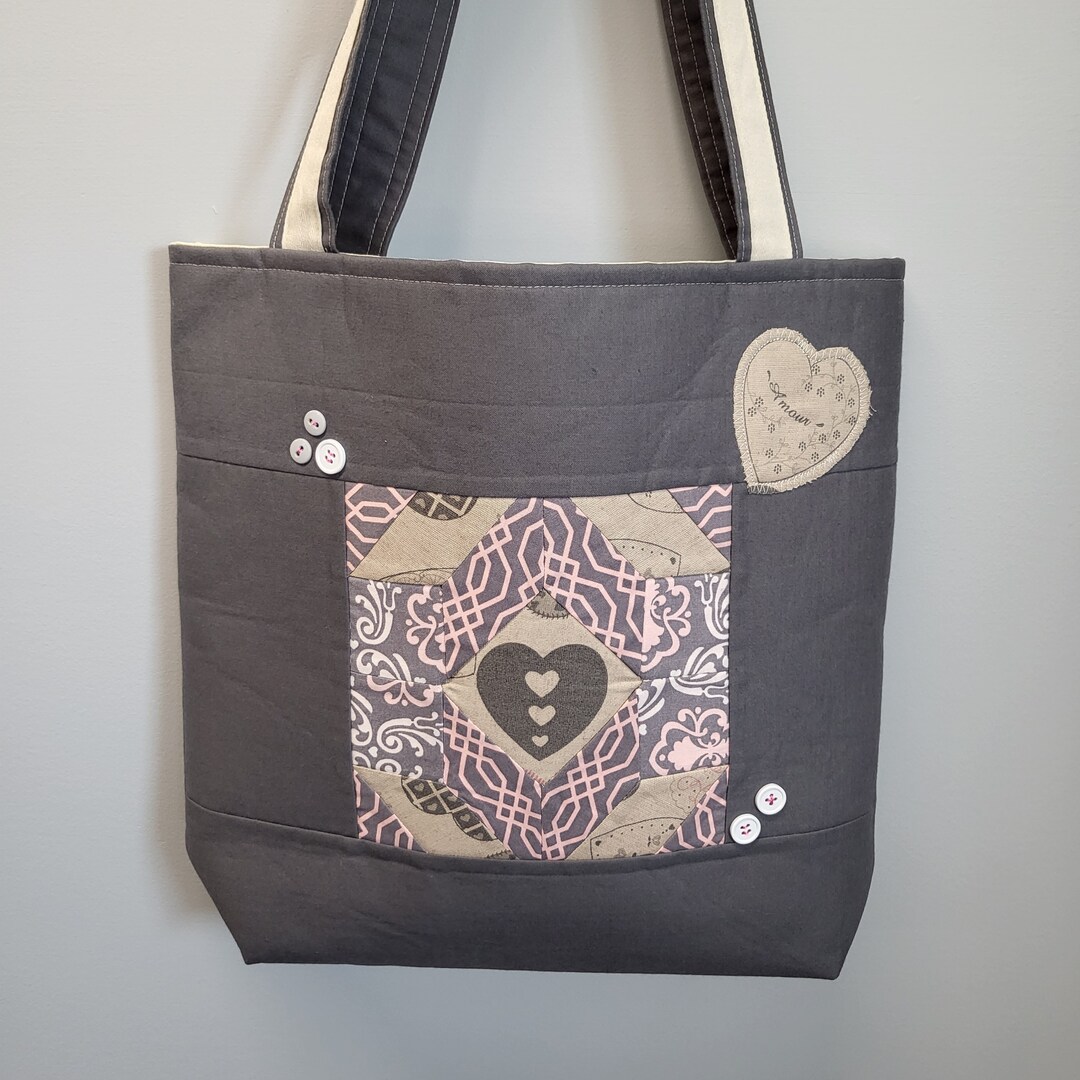 Quilted Heart Tote Bag With Heart Appliques and Handsewn Buttons S846 ...