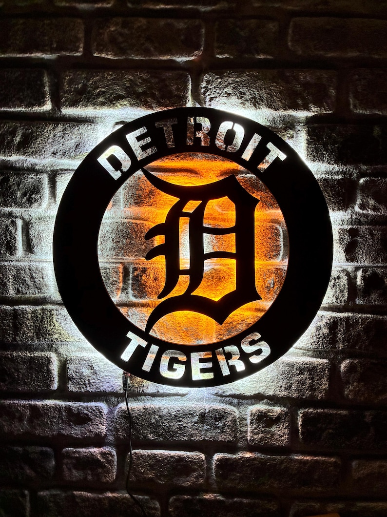 Detroit Tigers LED Lighted Wall Decor - Detroit Tigers Sign - MLB Fans ...