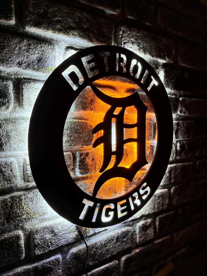 Detroit Tigers LED Lighted Wall Decor - Detroit Tigers Sign - MLB Fans ...