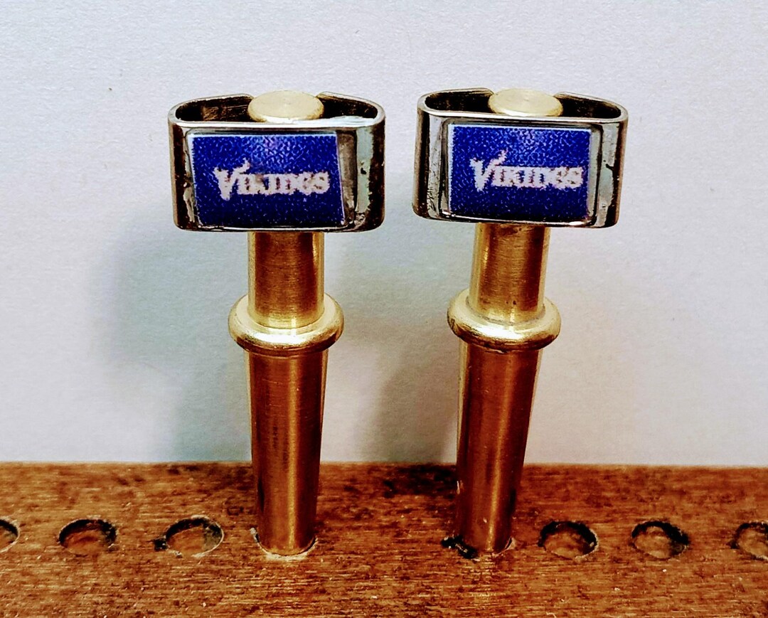 2 Cribbage Board Pegs Minnesota Vikings on Gold Metal Pegs 1 1/8" Tall ...