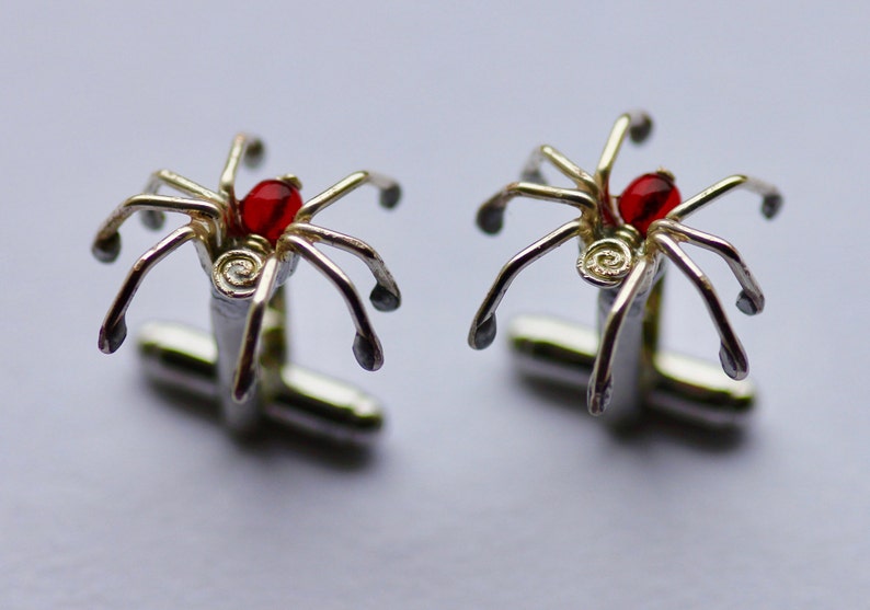 Spider Cufflinks Eye Catching and Unusual: for People That - Etsy