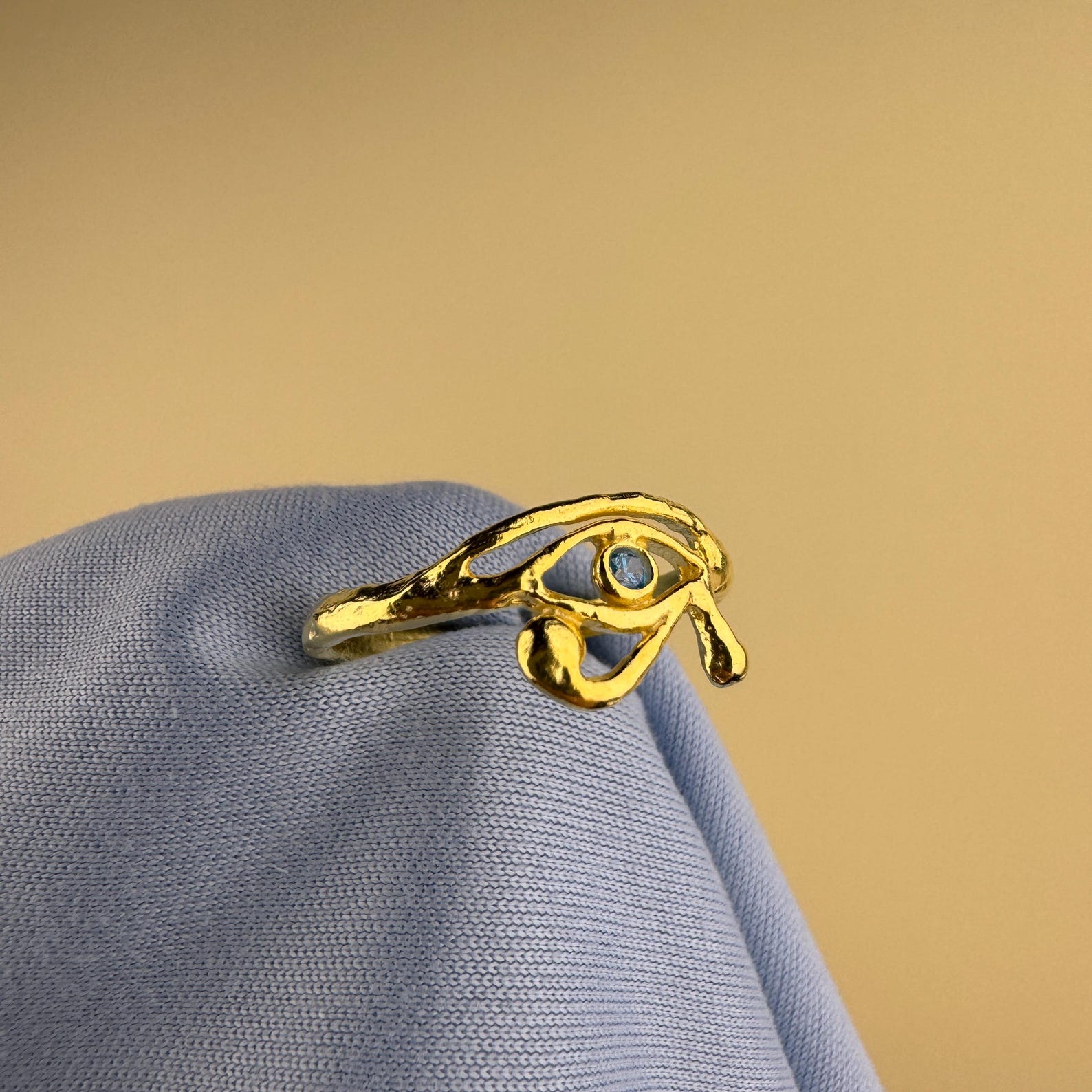Eye of RA Ring, 14k Gold Vermeil Horus Symbol, Mythological Jewelry - Etsy