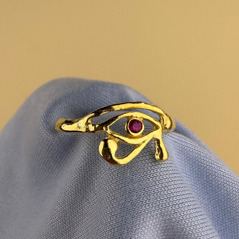 Eye of RA Ring, 14k Gold Vermeil Horus Symbol, Mythological Jewelry - Etsy