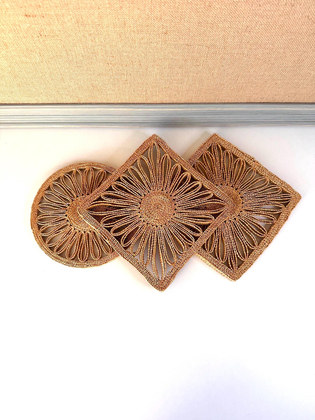Vintage Handwoven Rattan Trivet Set – 3 Sunburst Boho Hot Pads, Natural ...