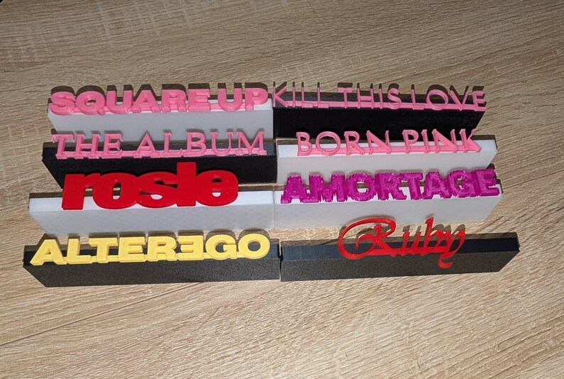 Fan-made Display Set: Lightstick Stand + Decorative Shelves for BLINK ...