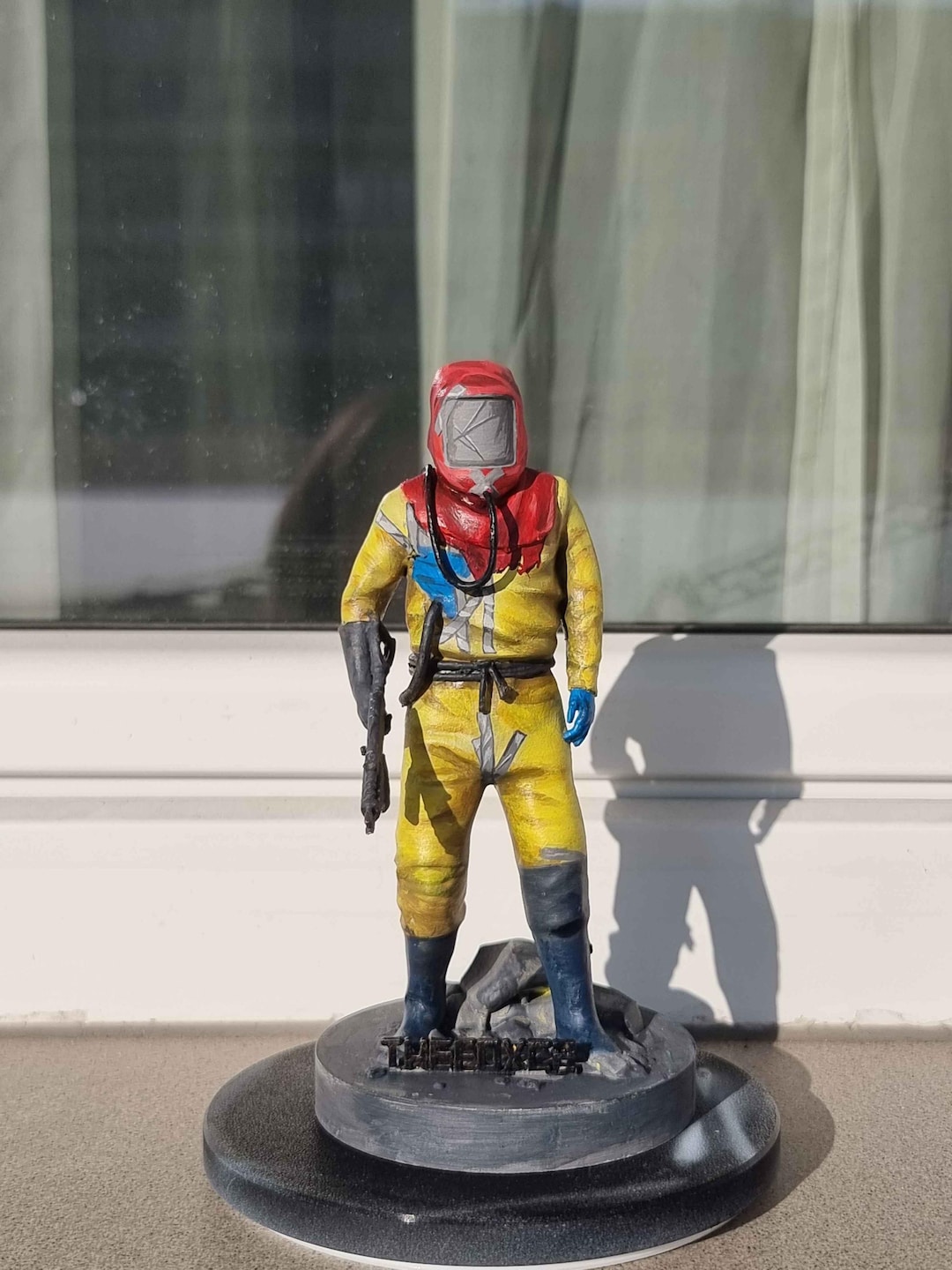 Hand-painted Rust Hazmat Suit Figurine With AK – Unique Rust ...