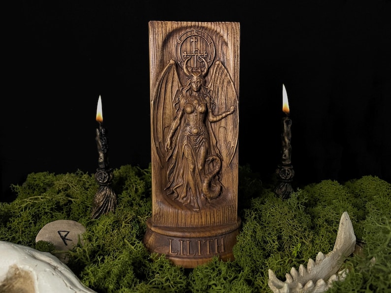 Lilith Wooden Statue – Dark Goddess Figurine of Feminine Power, Pagan ...